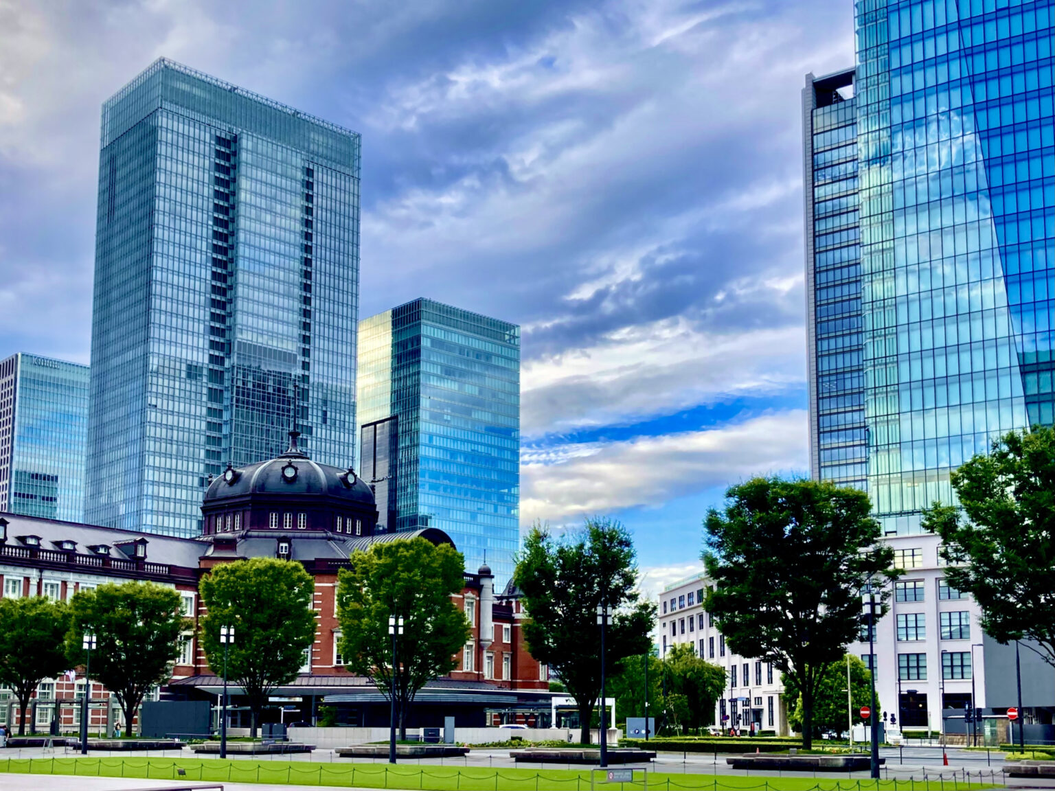 労働組合の解散について。強制解散の可否や解散理由、解散させない施策を紹介 | for UNION（フォーユニオン）